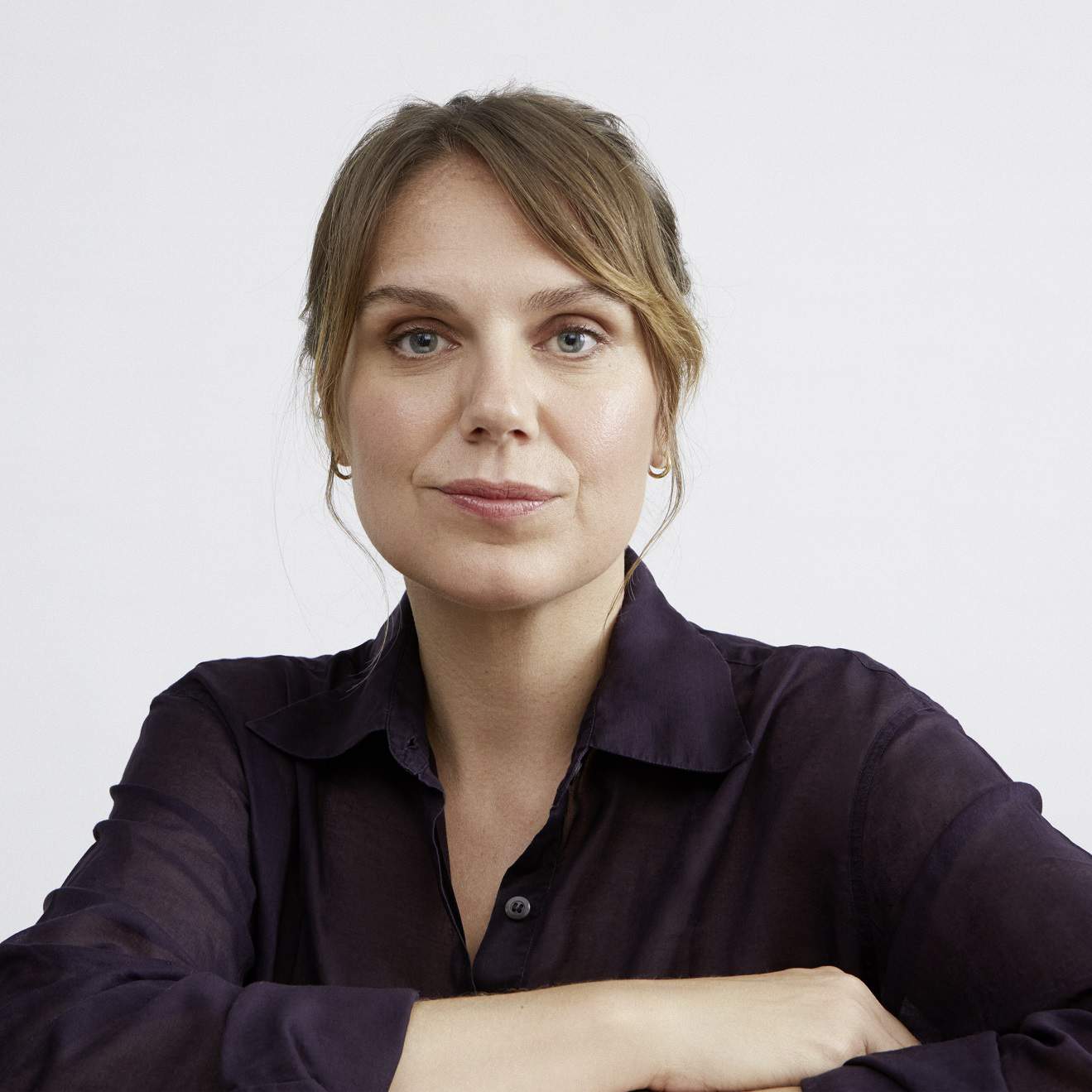 Barbara Loop: “Ich scheitere relativ gelassen an Schönheitsidealen” | RefLab